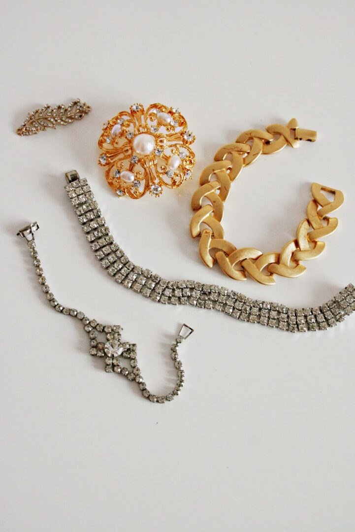 Repurpose Vintage Jewelry - Darling Darleen | A Lifestyle Design Blog