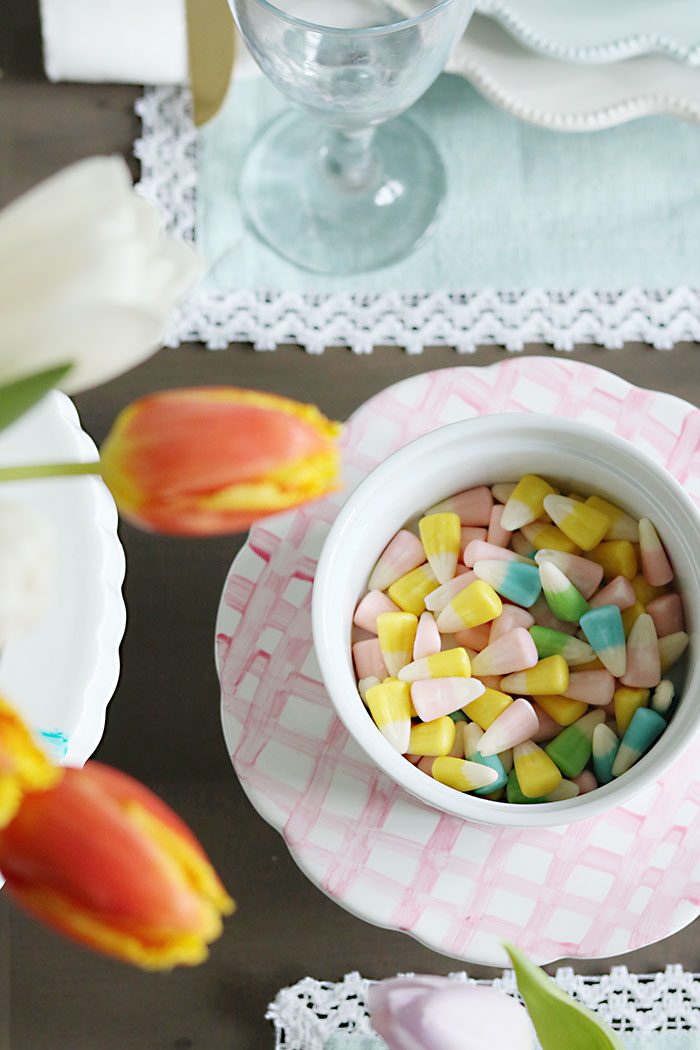 Spring Easter Table Decorations - Darling Darleen | A Lifestyle Design Blog
