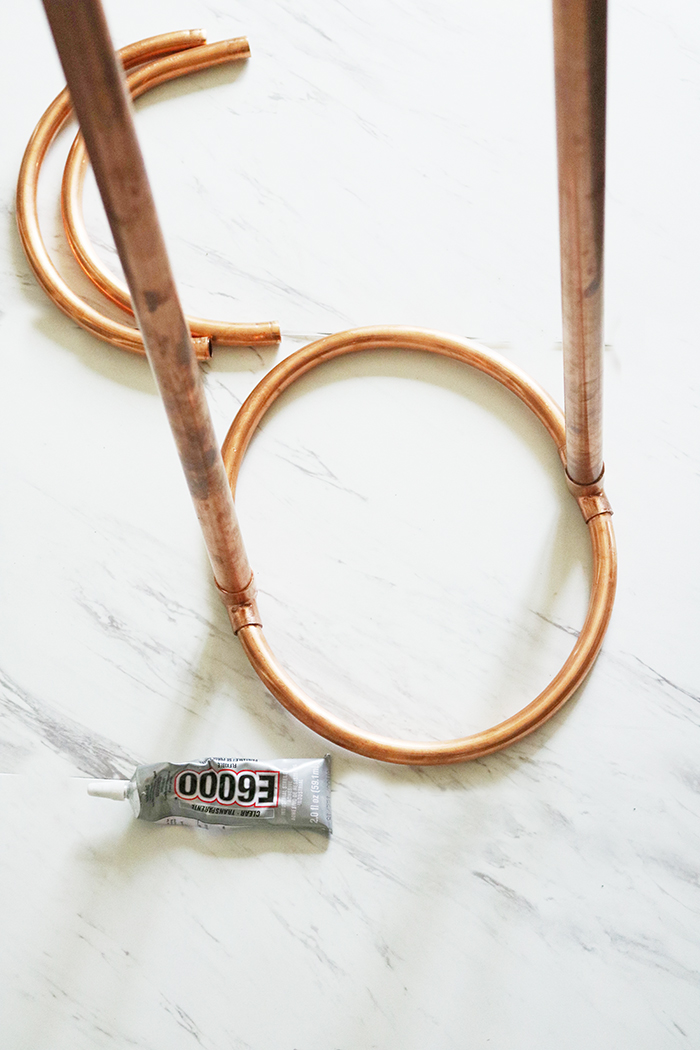 DIY Copper Round Plant Stand - Darling Darleen | A Lifestyle Design Blog