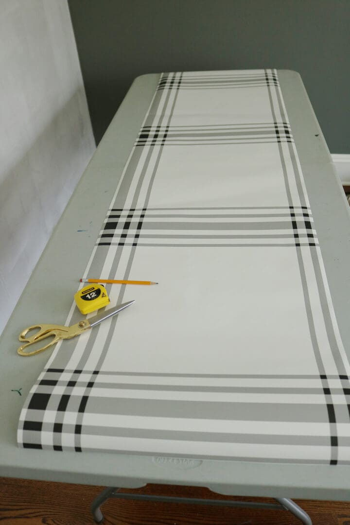 Beginner Guide: How to Hang Wallpaper - Darling Darleen | A Lifestyle ...