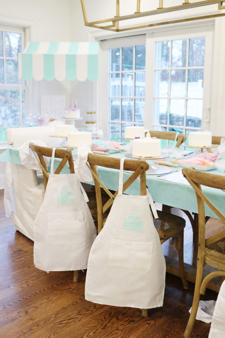 Caking Decorating Party - Darling Darleen | A Lifestyle Design Blog
