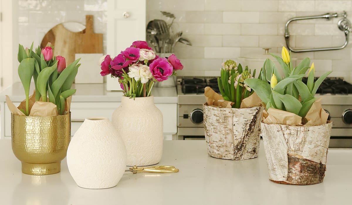 Indoor Styling with Spring Flowers - Darling Darleen | A Lifestyle ...